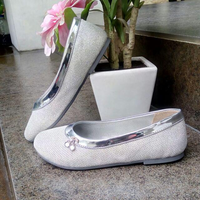 Sepatu anak perempuan slip on flat shoes merk Kipper Tipe Kiara bahan ...